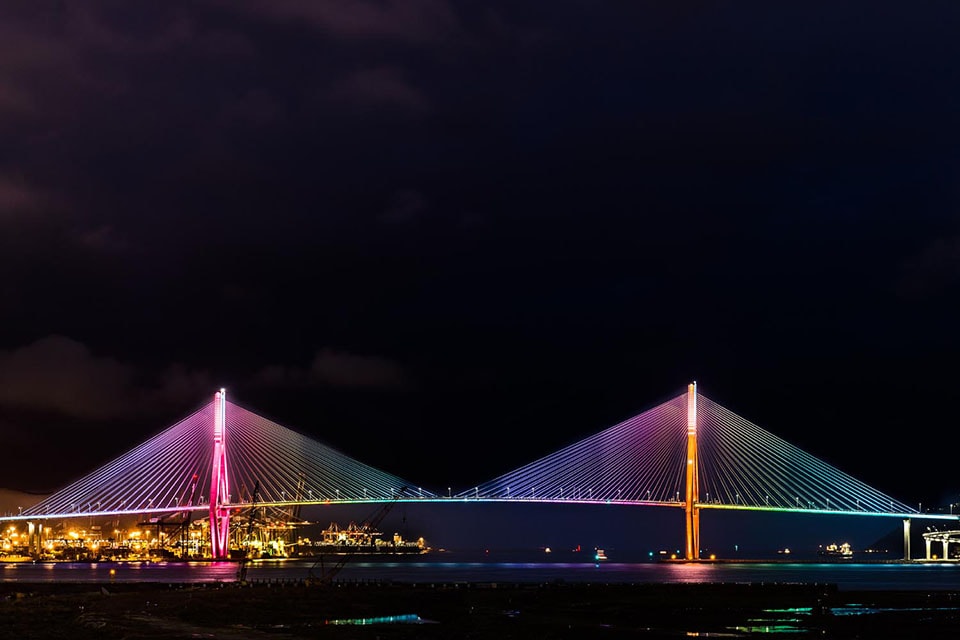 Busan North Harbor Bridge Busan, South Korea | Color Kinetics