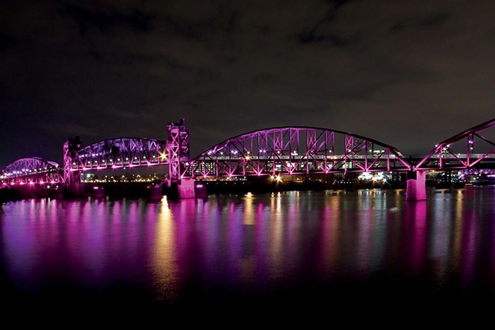 Little Rock Bridges Little Rock, Arkansas, USA | Color Kinetics