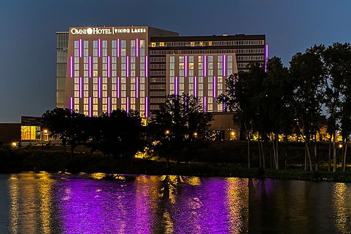 Omni Viking Lakes Hotel | Color Kinetics