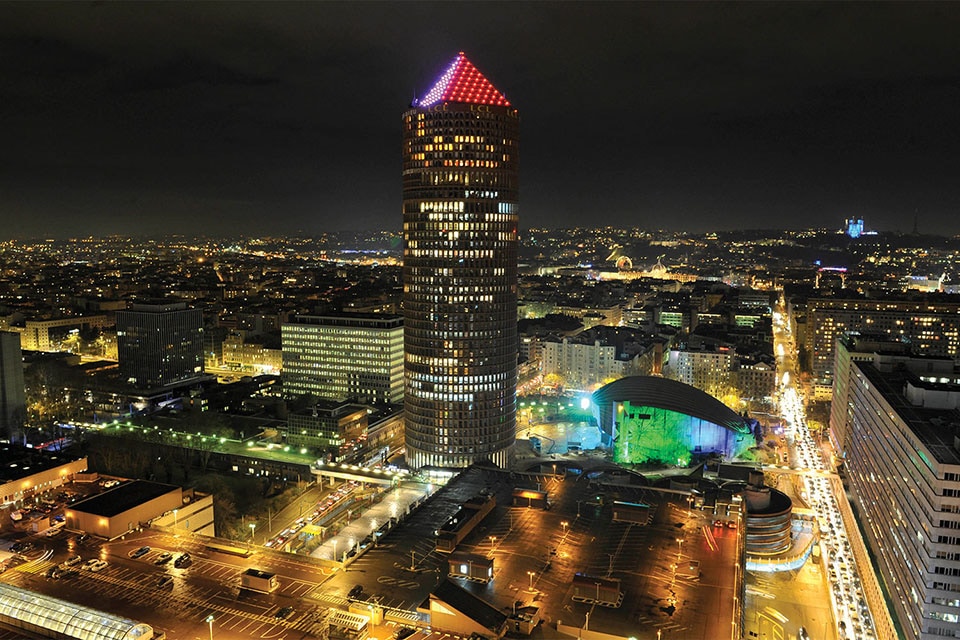 Tour Part-Dieu Lyon, France | Color Kinetics