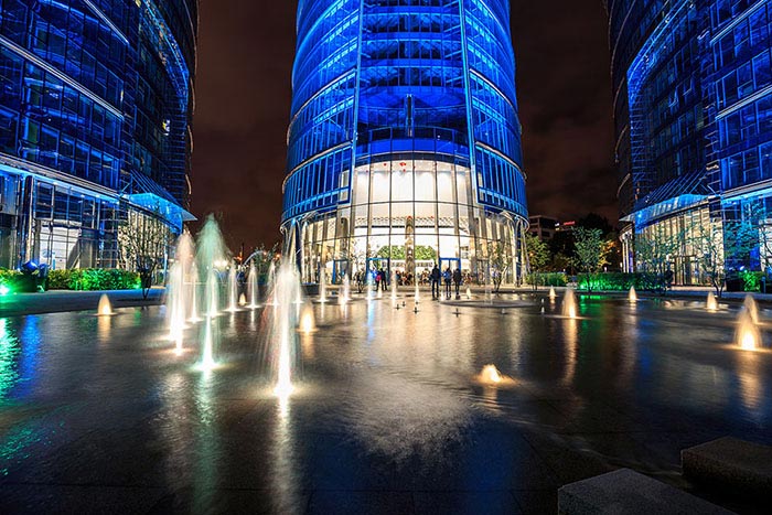 Warsaw Spire | Color Kinetics